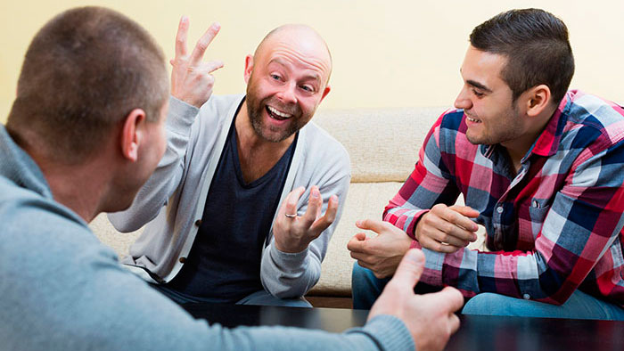 What to Do to Date Women from Different Social Scenes | Girls Chase