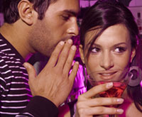 Pickup and Seduction Gambit: The Femme Fatale | Girls Chase